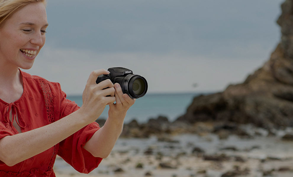 Cámaras Digitales Compactas — Nikon Perú